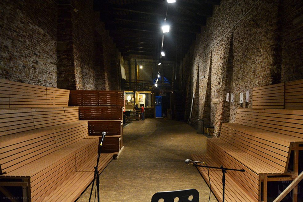 Spatial Device • Public Space • Precarious Architecture